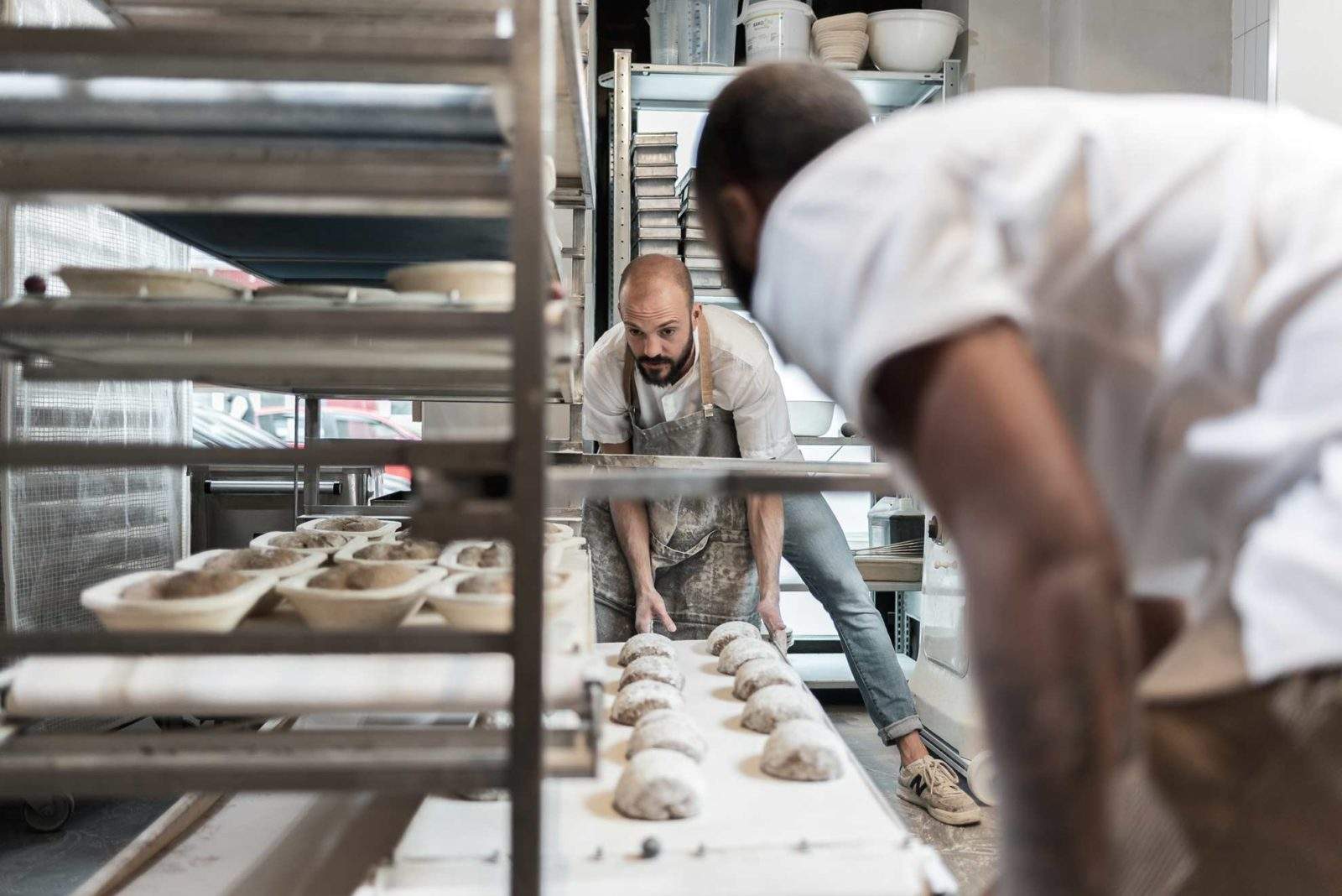 Julius Brantner Brothandwerk - MAKERS BIBLE